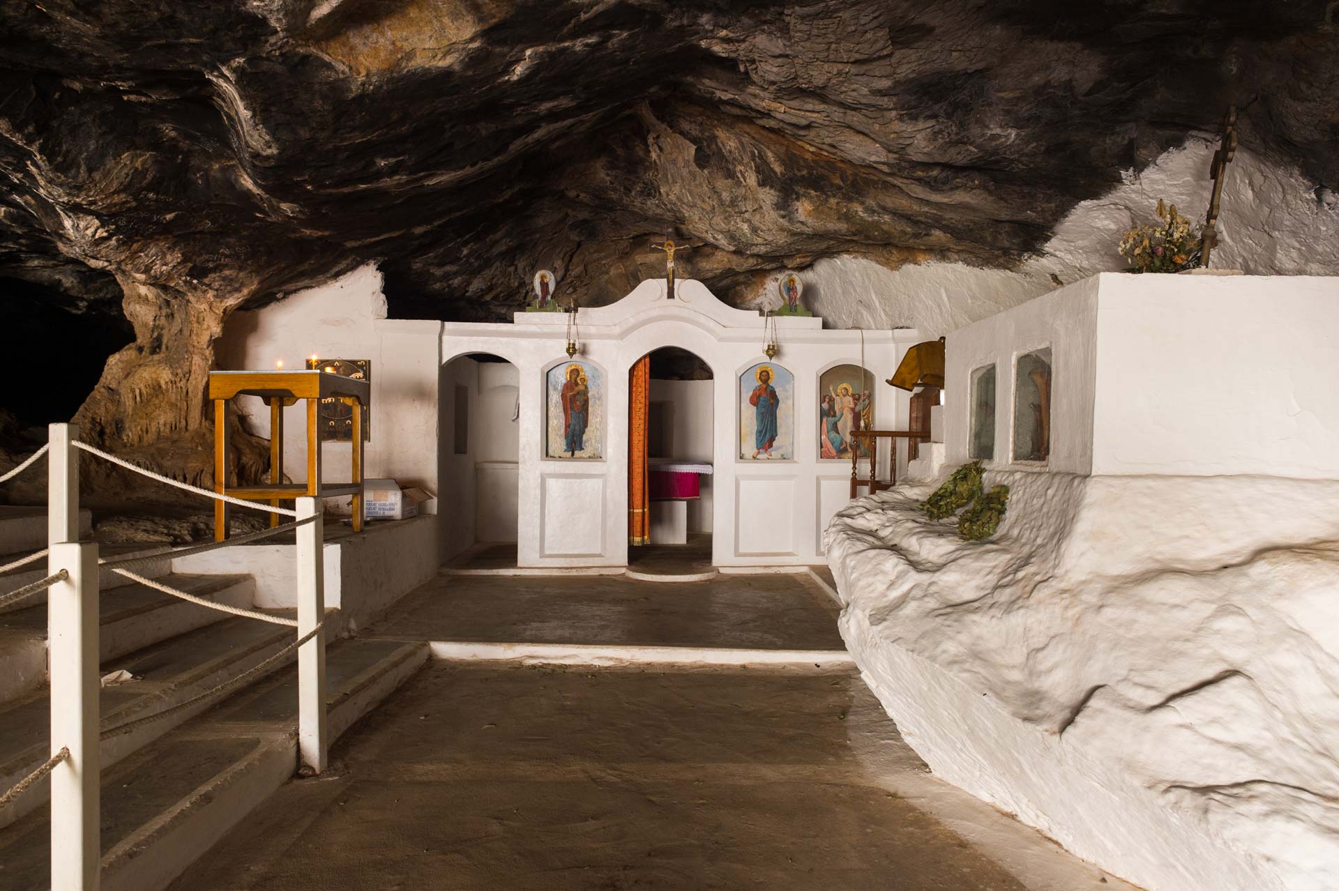 Milatos-Grot – Agios Nikolaos Crete